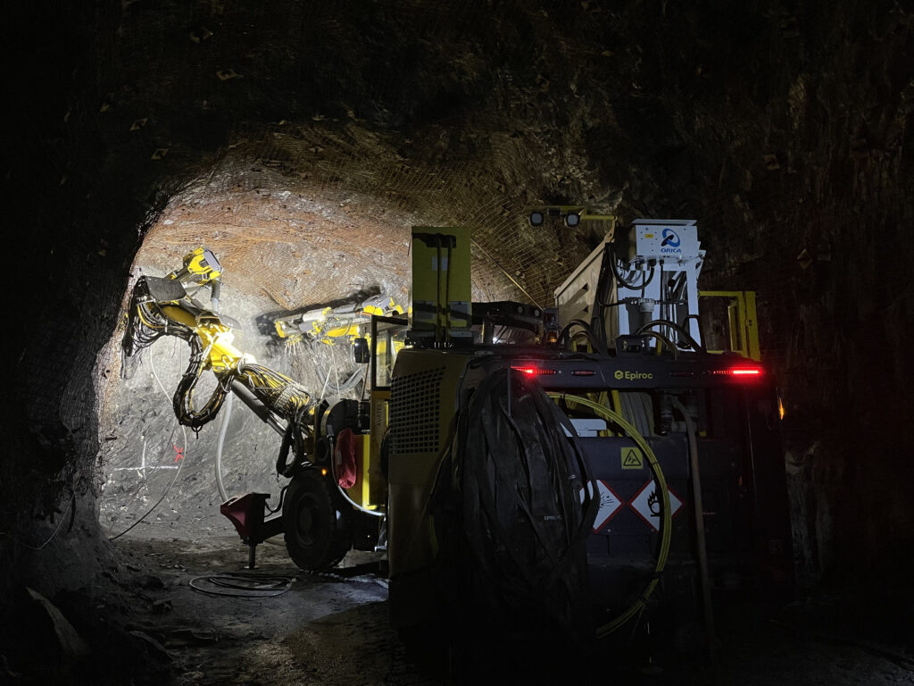 ORICA AND EPIROC FIRE WORLD’S FIRST SEMI-AUTOMATED, WIRELESS ...