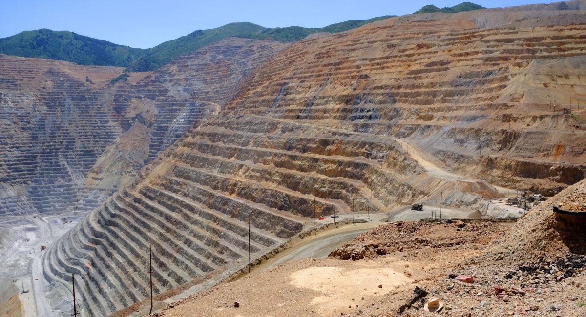 Baker McKenzie advises ZCCM on US$1.1 billion copper mine partnership ...