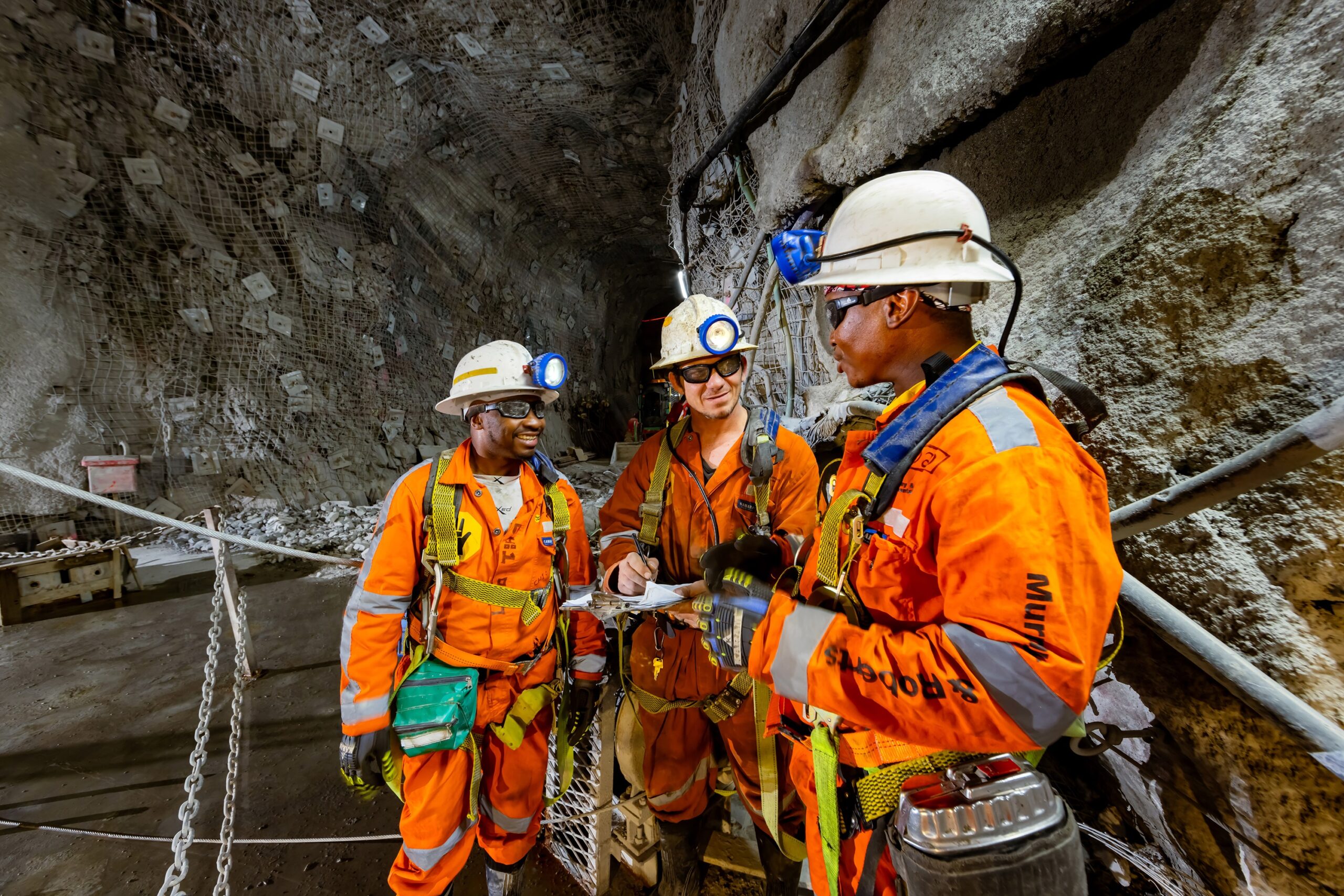 ADDING VALUE BEYOND EXECUTION FOR OPTIMAL MINING PROJECTS - Africa ...