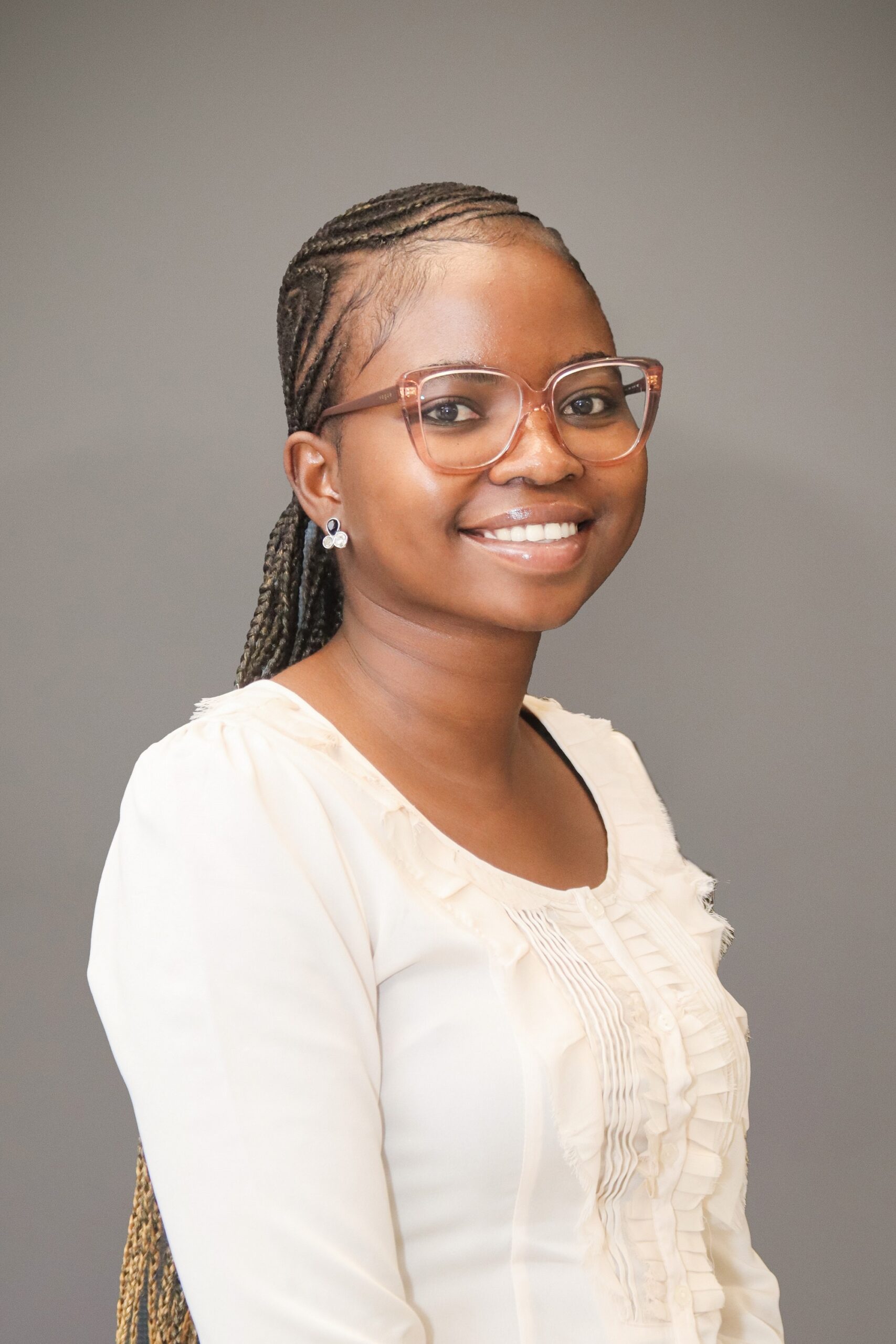 Nthavela Makondo transforms her Golelo Trust Bursary into a shining career at SKF South Africa ...