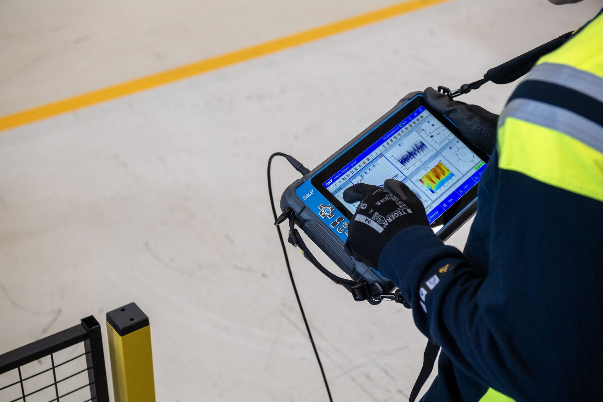 SKF Microlog Analyzer dBX extends applications to hazardous areas - Africa-Middle East Mining ...