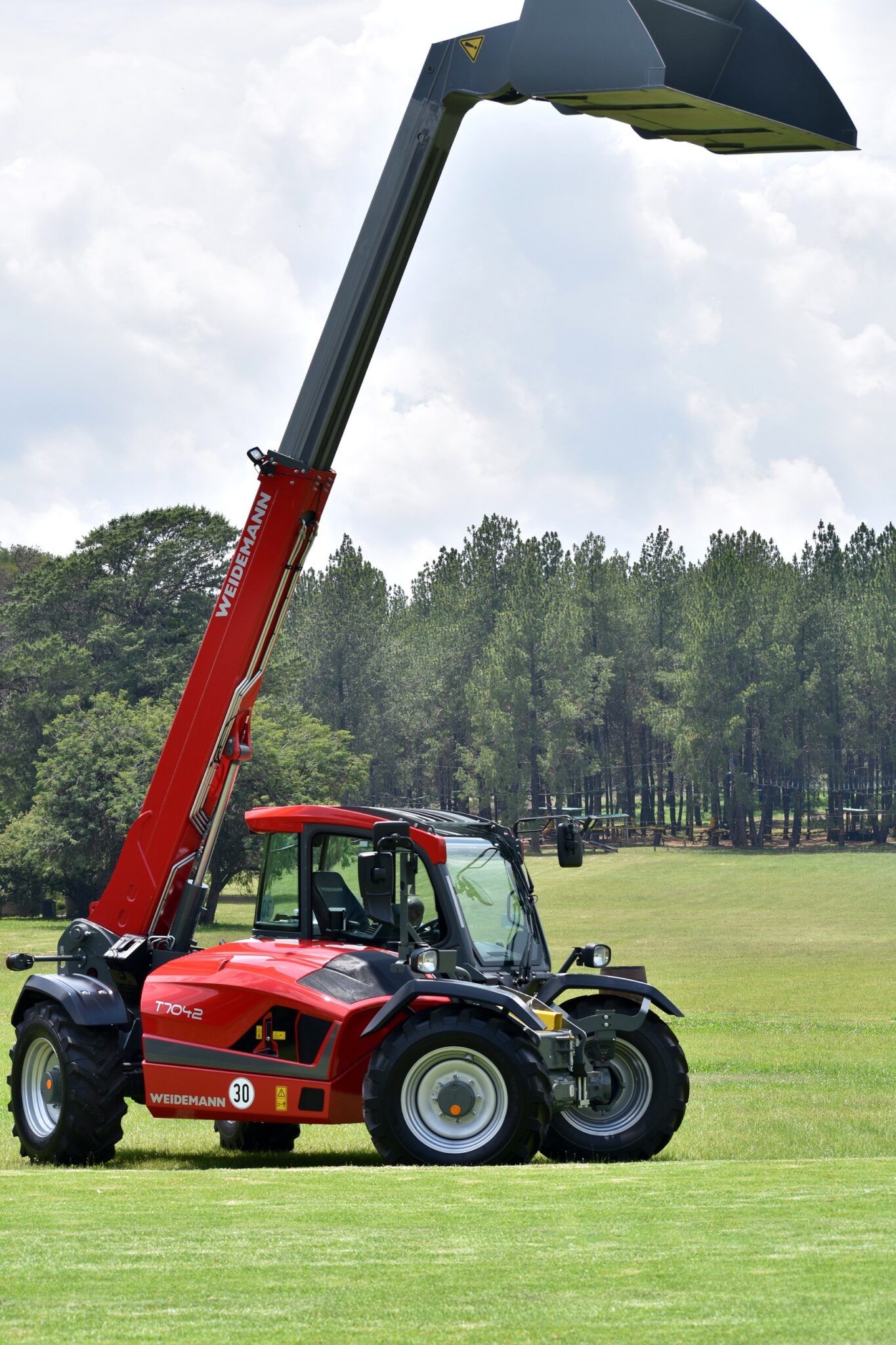 Wacker Neuson brings Weidemann to Africa with the debut of the T7042 ...